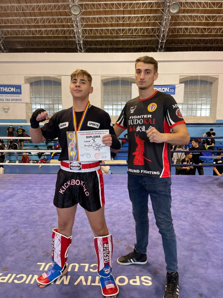 Campionii clubului – Kickbox Romania